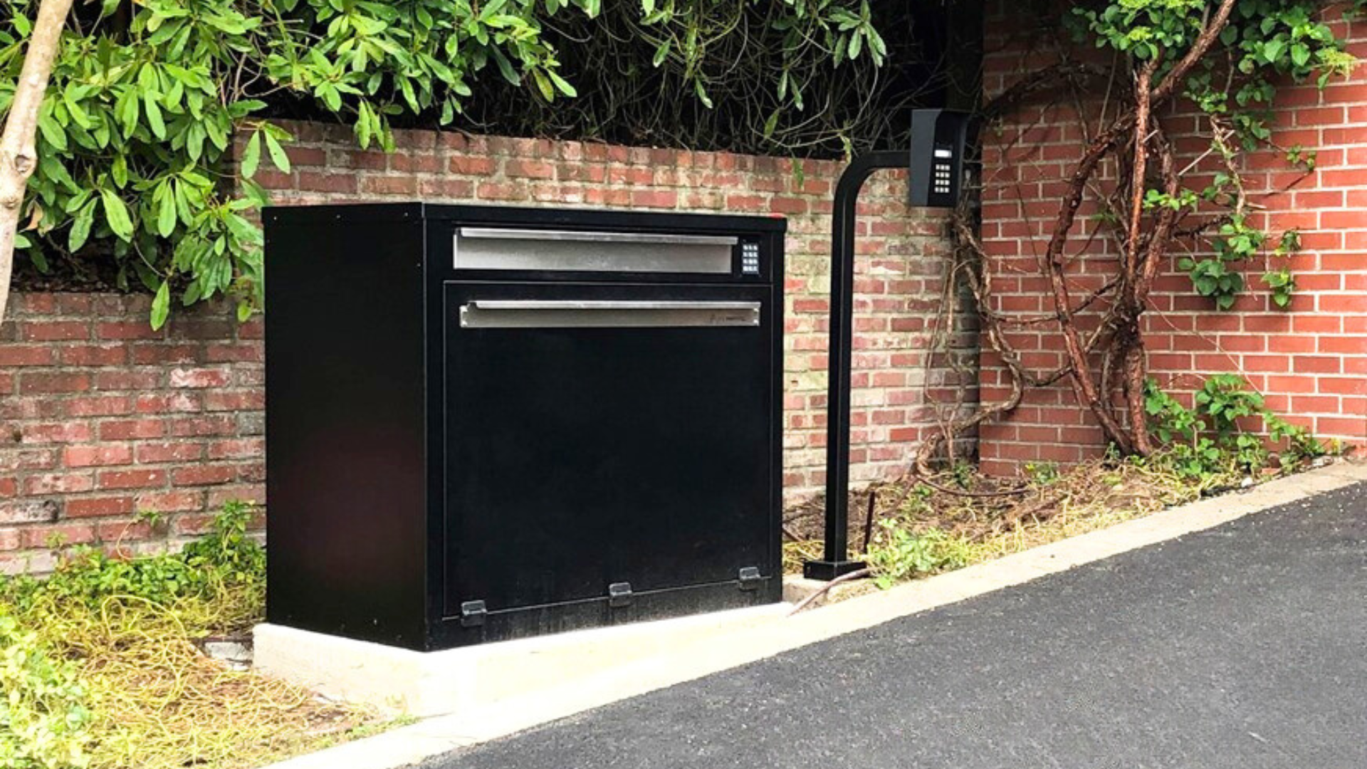 Reducing Environmental Impact: The Role of the Large Package Drop Box